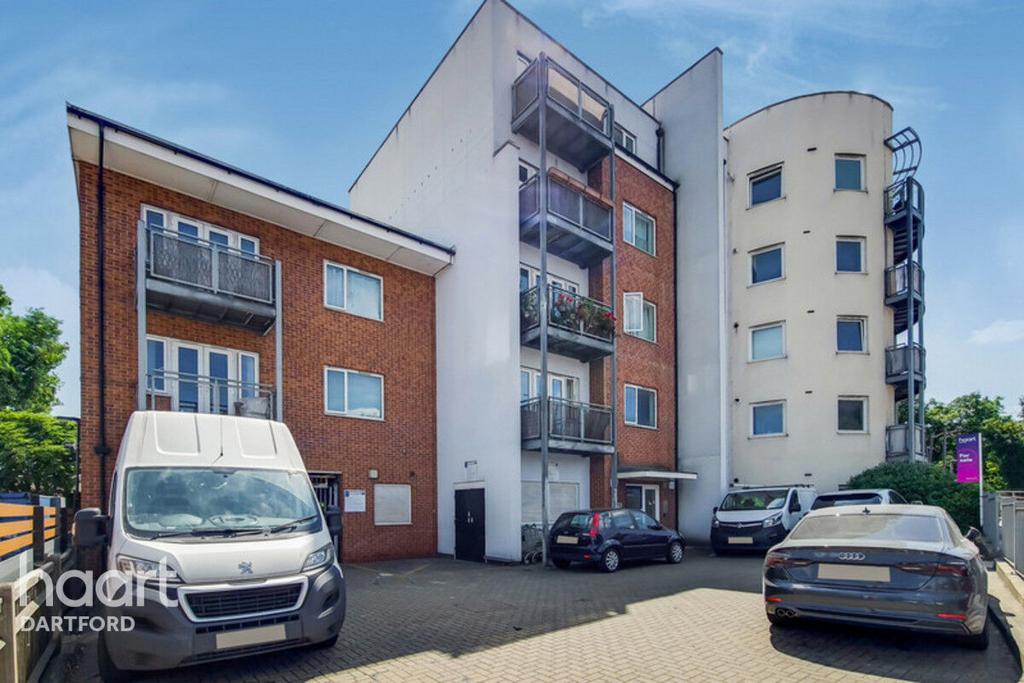 James Watt Way, Erith 1 bed flat - £48,000
