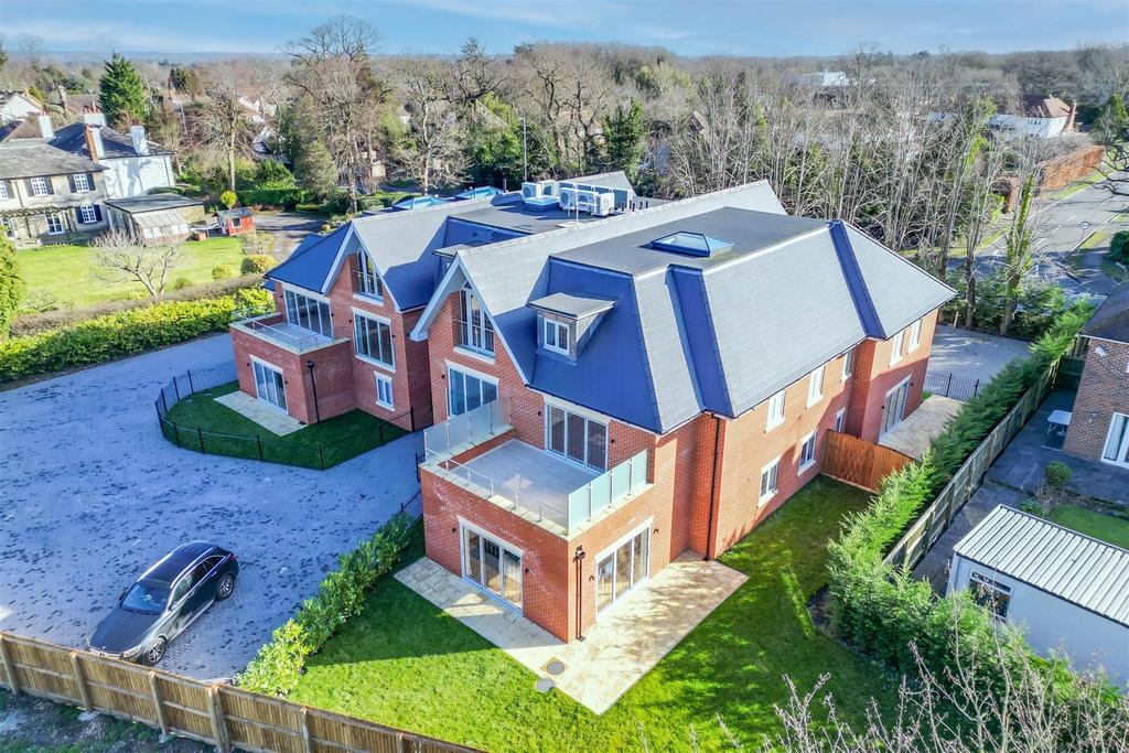 Shenfield Road, Shenfield, Brentwood 2 bed apartment - £845,000