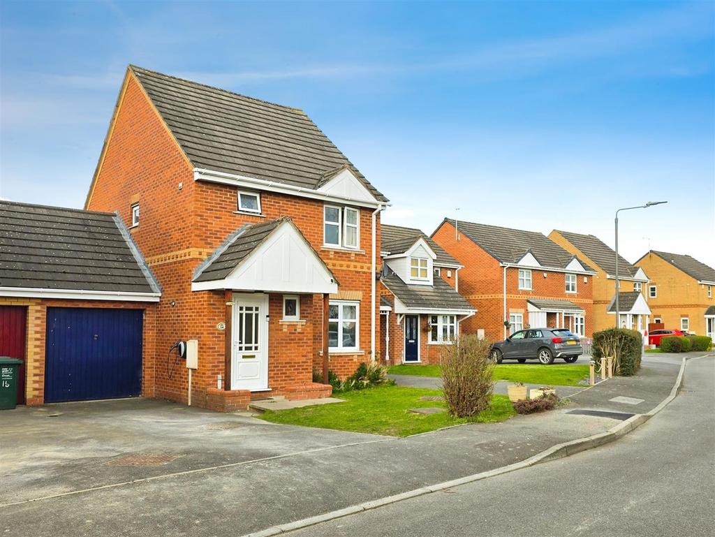 Falaise Way, Hilton, Derby 3 bed detached house - £243,995