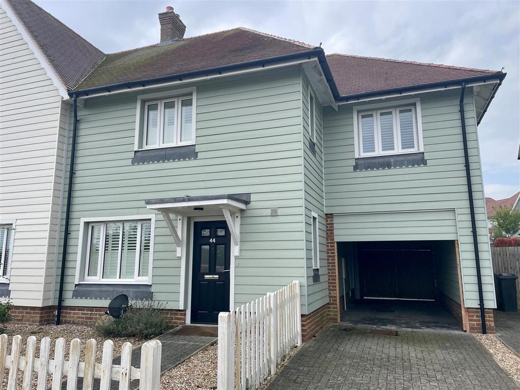 Vidler Square, Rye 4 bed semi-detached house - £430,000