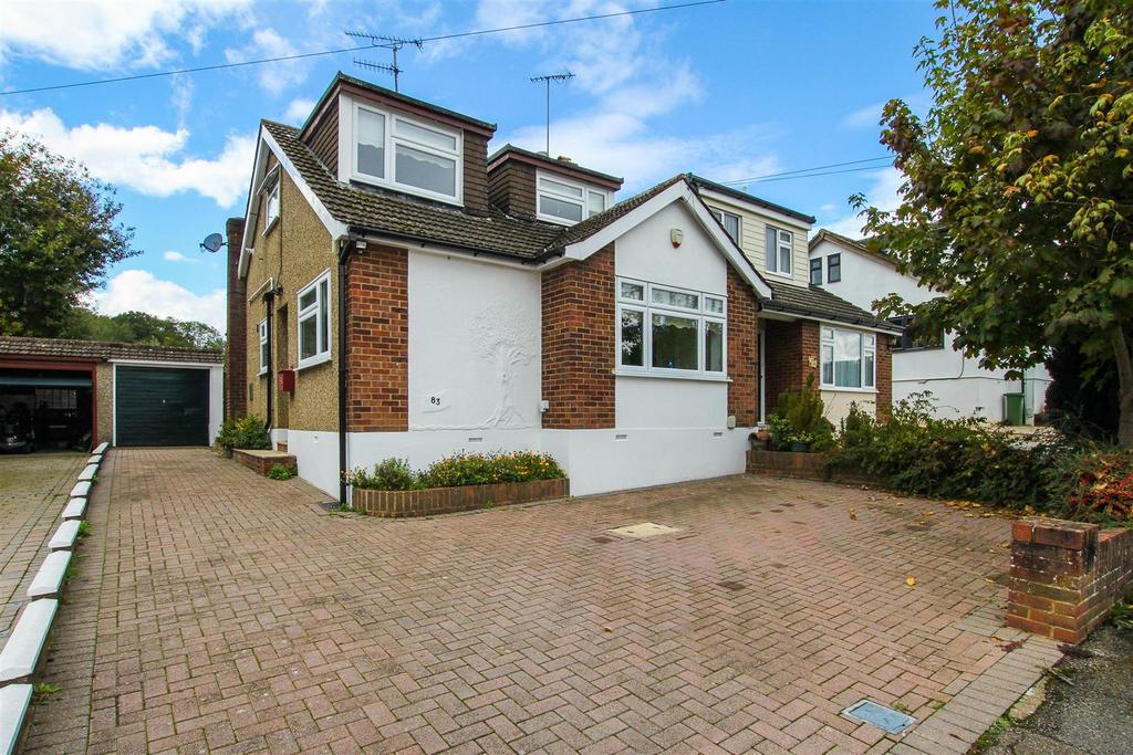 The Gardens, Doddinghurst, Brentwood 4 bed semi-detached house - £600,000