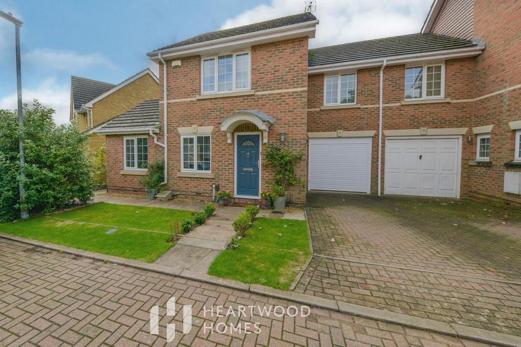 Starlight Way, St. Albans, AL4 0JP 4 bed semi-detached house - £900,000