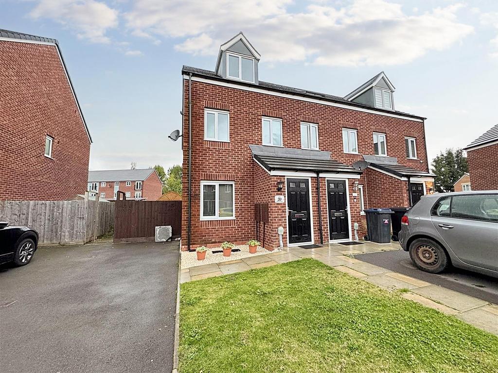 Aldridge Square, Perry Barr, Birmingham 3 bed end of terrace house - £ ...