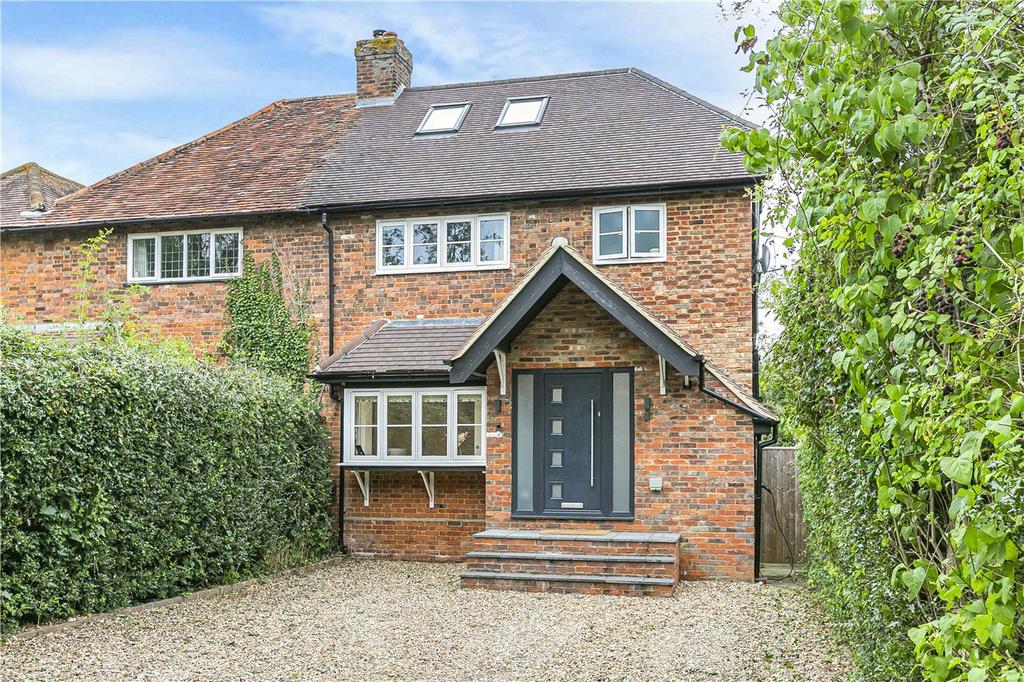 Crouch Hall Lane, Redbourn, St.... 4 bed semi-detached house - £2,800 ...