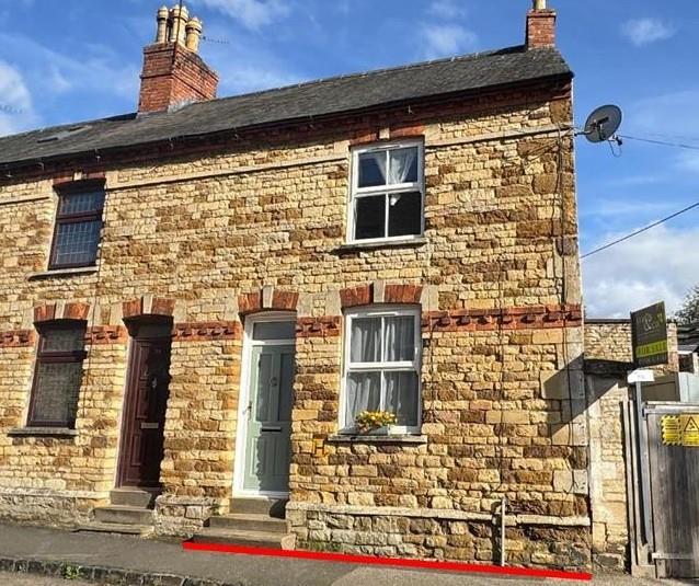 High Street, Gretton, Corby 2 bed end of terrace house - £245,000