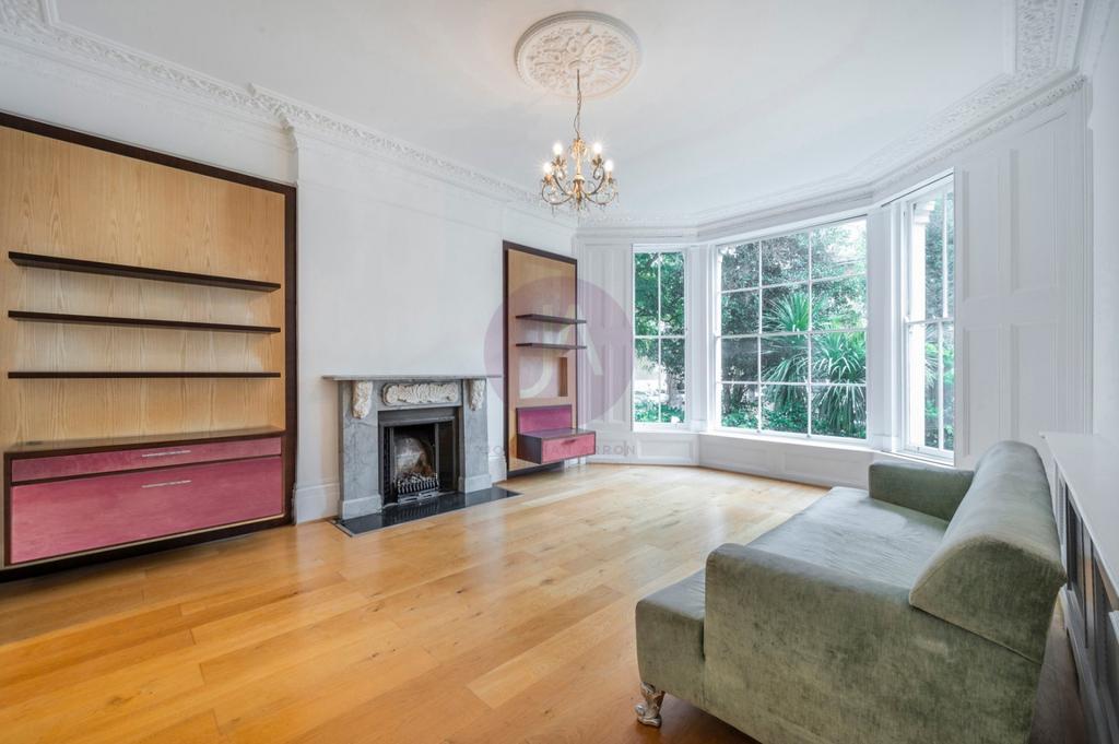 Carlton Vale, Maida Vale, London, NW6 2 bed apartment - £715,000