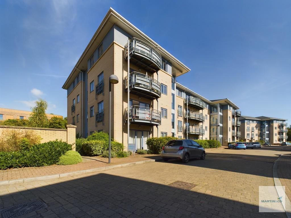 Admiral House, Castle Quay Close... 2 bed apartment for sale - £190,000