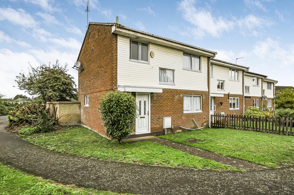 Colnbrook 3 bed semi-detached house - £449,000