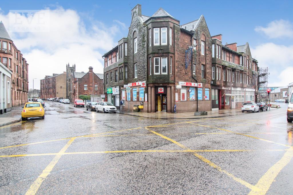 Renfield Street, Renfrew PA4 2 bed flat - £795 pcm (£183 pw)