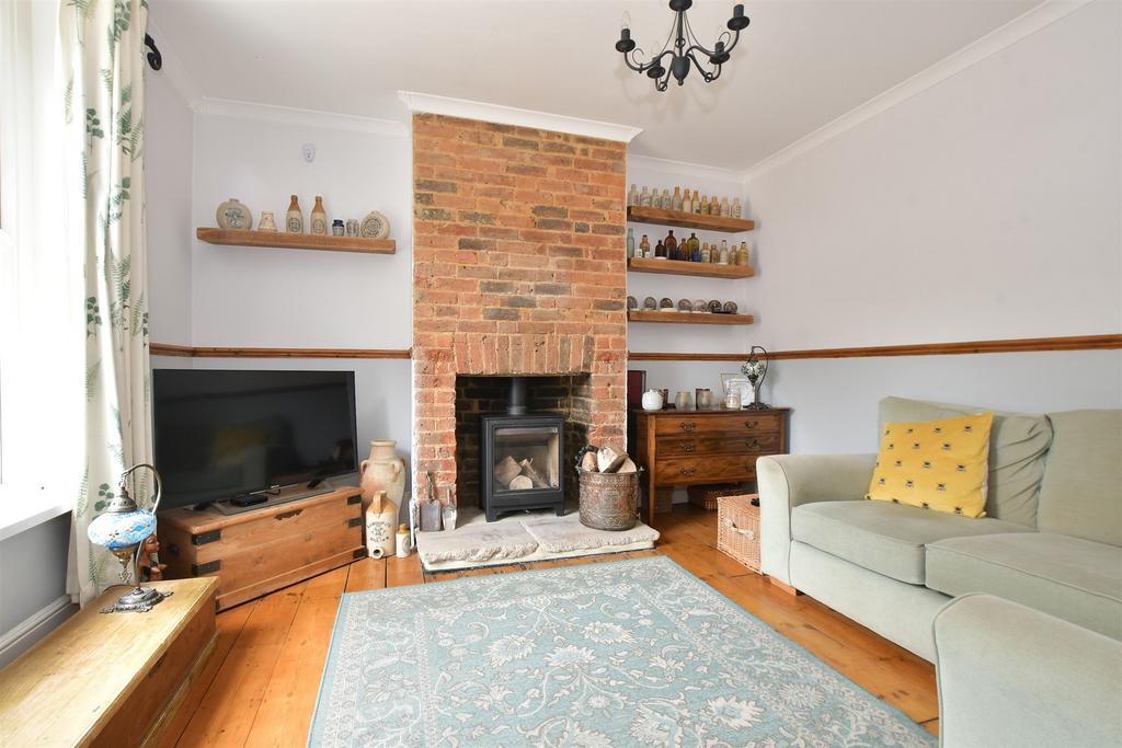 Newnham Road, Binstead, Ryde, Isle of... 3 bed semi-detached house - £ ...