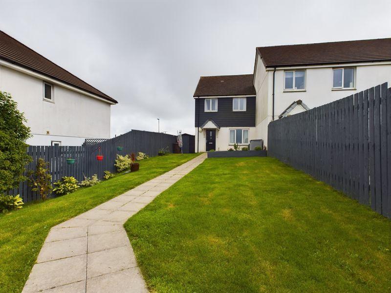 Elvan Mews, Redruth - Family size... 3 bed end of terrace house - £255,000