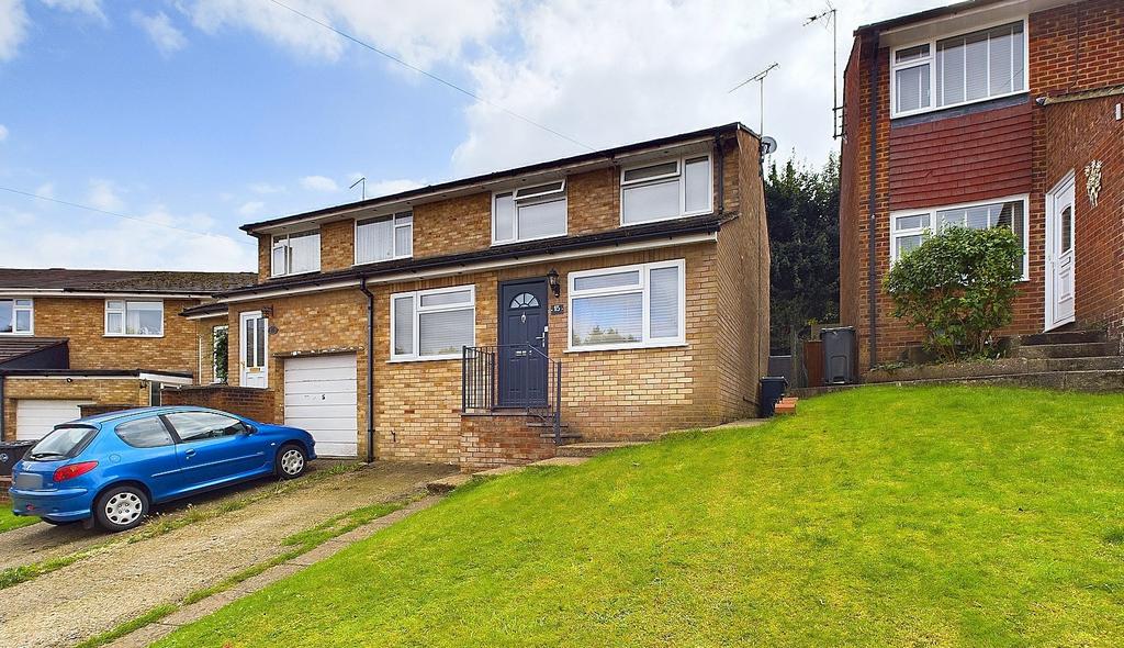 Campion Road, Widmer End... 3 bed semi-detached house for sale - £475,000