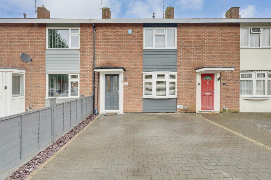 Landermere, Basildon, SS14 2 bed terraced house for sale - £325,000