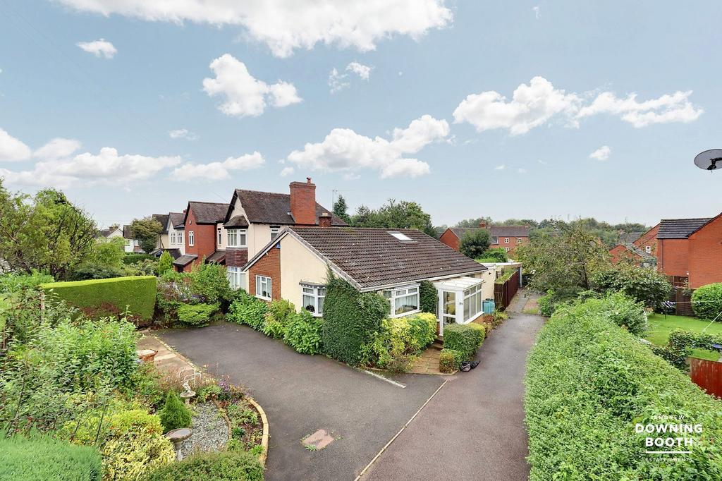 Walsall Road, Lichfield WS13 3 bed detached bungalow - £495,000