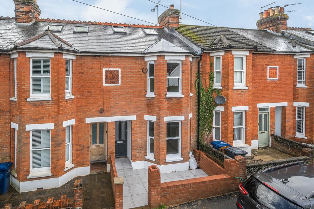 Park Road, Farnham, GU9 3 bed terraced house - £695,000