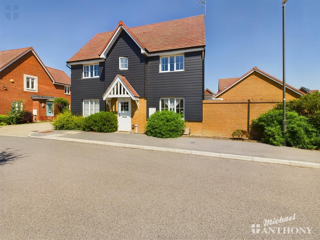 Carriage Road, Kingsbrook, Aylesbury 3 bed detached house for sale - £ ...