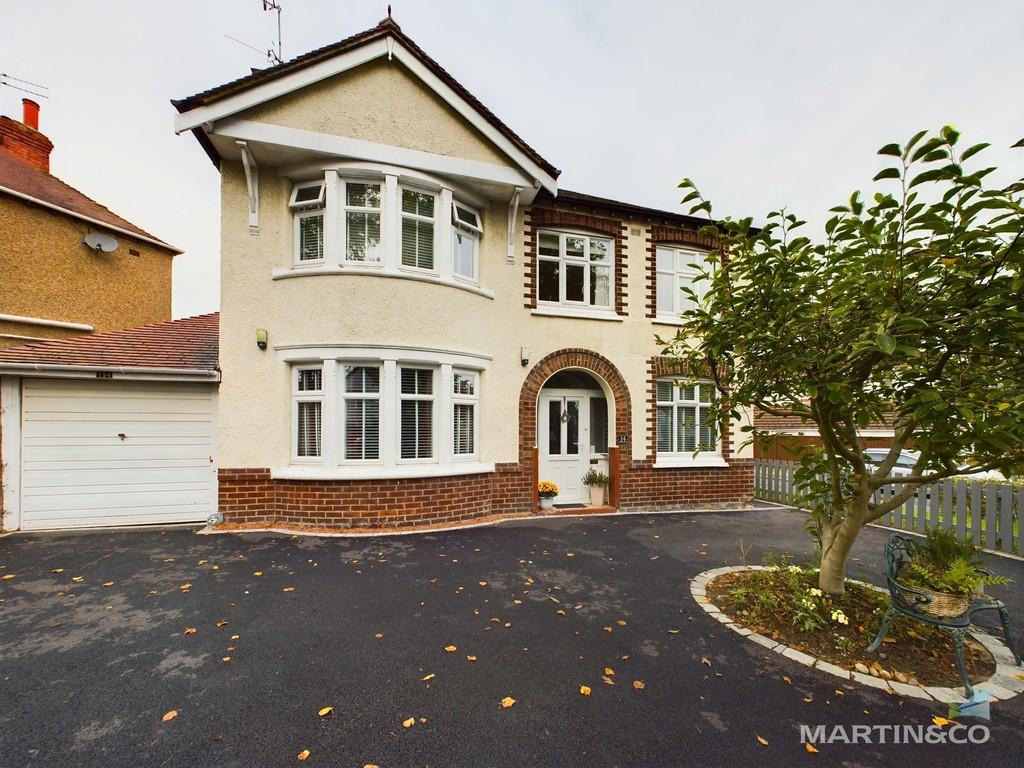 Kings Lane, Wirral CH63 5 bed detached house - £450,000