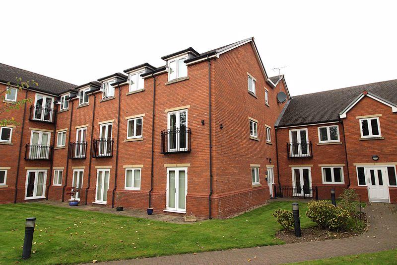 84 Mellish Road, Walsall, WS4 2EB 2 bed apartment for sale - £175,000