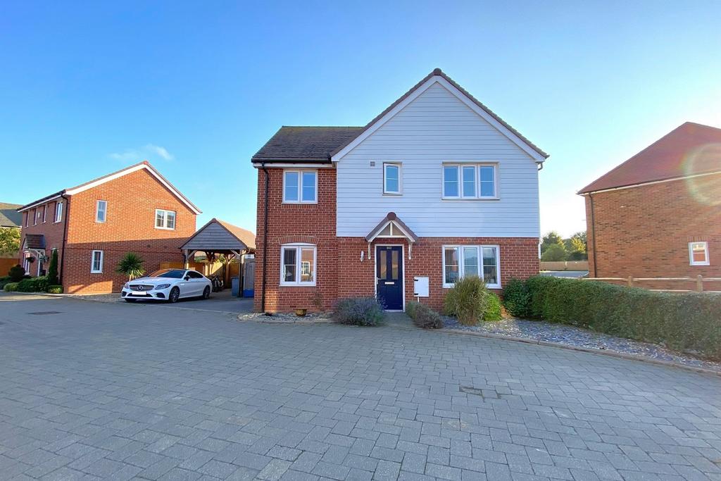 Hyton Drive, Deal, CT14 9FN 5 bed detached house for sale - £489,950