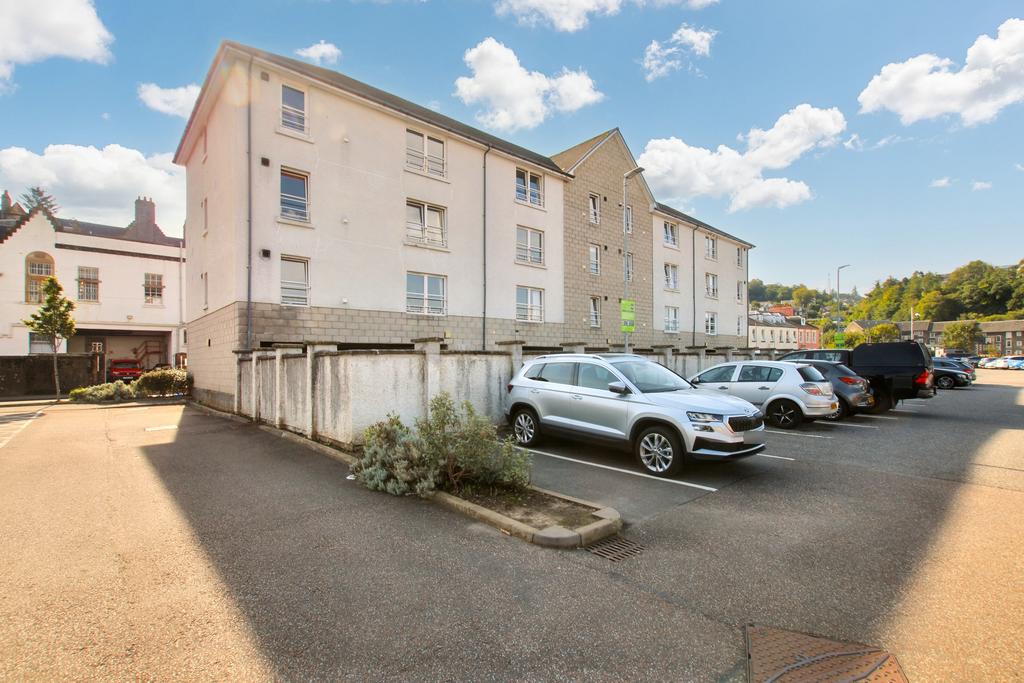 4 John Anderson House, Shore Street... 2 bed flat - £185,000