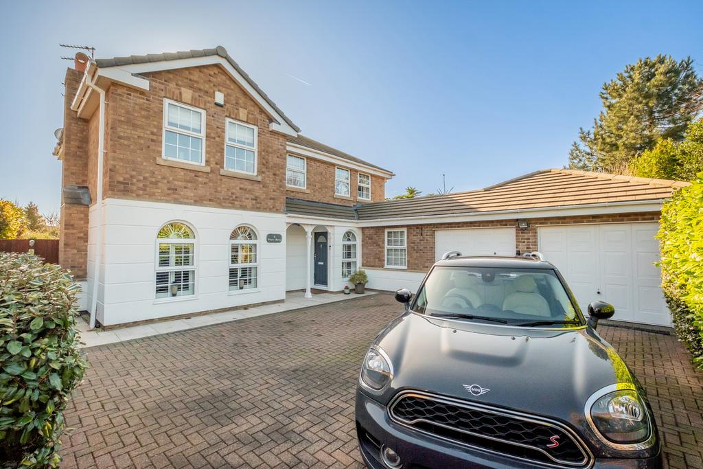 Priory Mews, Lytham St Annes, FY8 4 bed detached house for sale - £495,000
