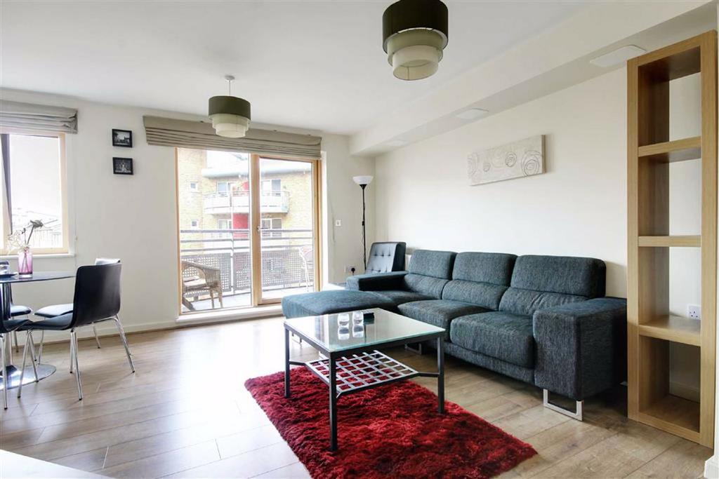Cuthbert Bell Tower, Pancras Way... 2 bed apartment to rent - £2,050 ...