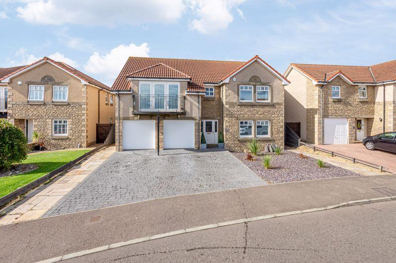 Inchkeith Crescent, Kirkcaldy 5 bed detached villa - £399,950