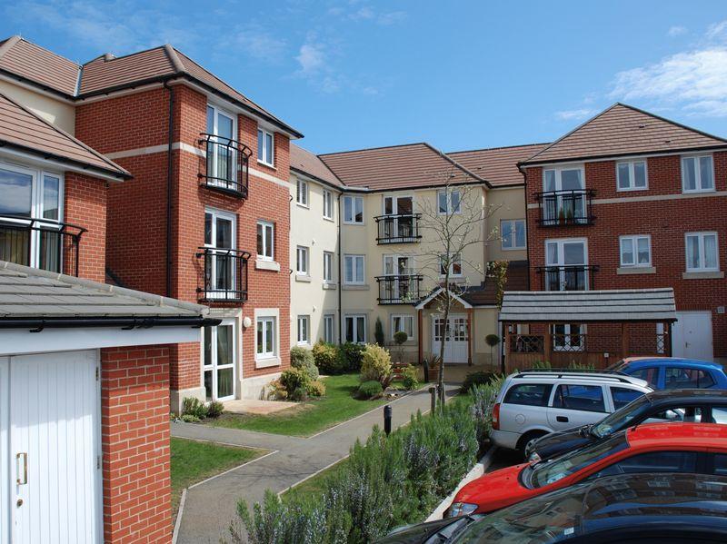 380-396 Lymington Road, Highcliffe BH23 1 bed flat - £150,000