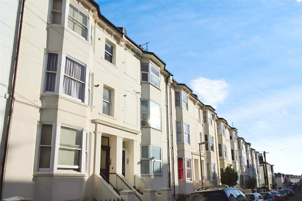 Buckingham Street, East Sussex BN1 2 bed flat - £1,450 pcm (£335 pw)