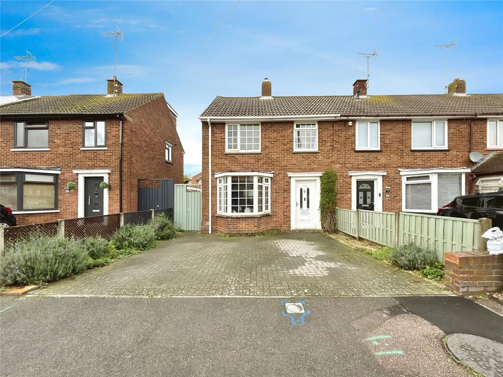 Taswell Road, Rainham ME8 2 bed end of terrace house - £290,000