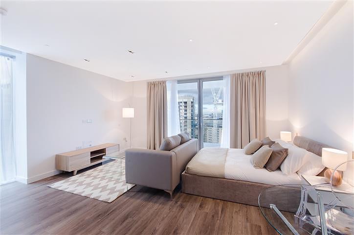 Satin House, Piazza Walk, Aldgate... Studio - £2,600 pcm (£600 pw)