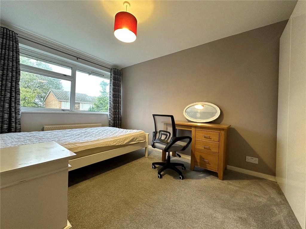 Eton Place, Farnham, Surrey, GU9 1 bed in a house share - £500 pcm (£ ...