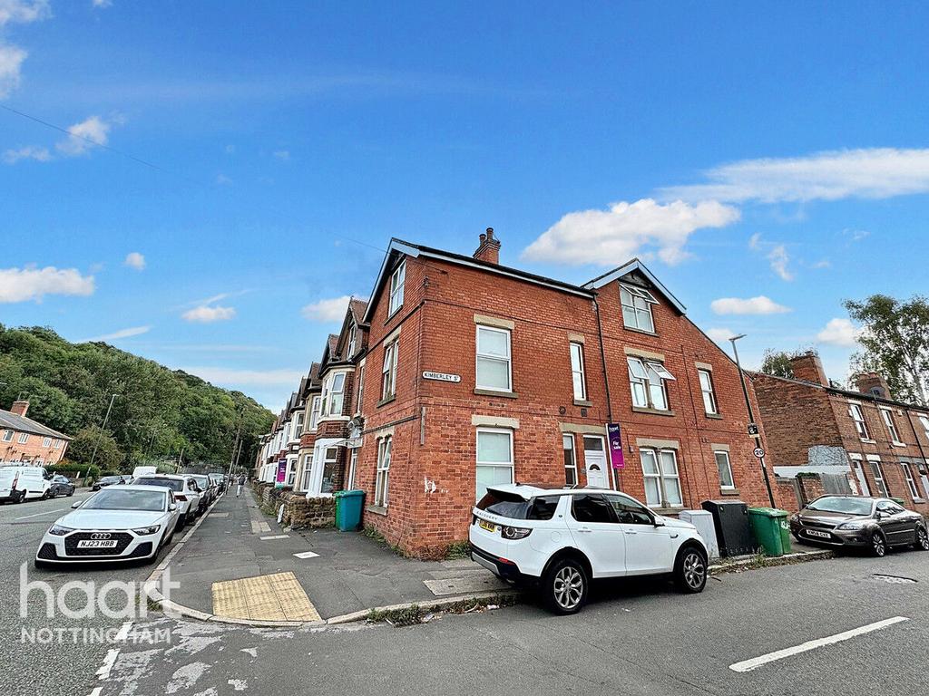 Colwick Road, Nottingham 9 bed terraced house - £360,000