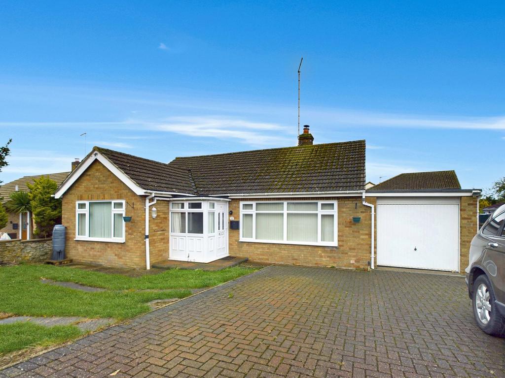 Princes Street, Ramsey, Cambridgeshire. 3 bed detached bungalow - £290,000