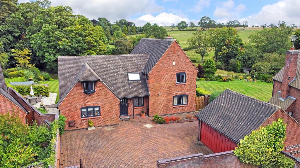 Grandfields, The Poplars, Billesdon 4 bed detached house - £850,000