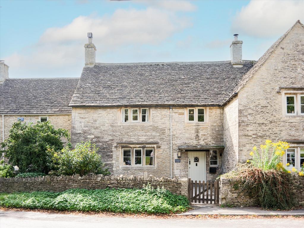Crudwell, Malmesbury, Wiltshire, SN16 4 bed terraced house - £735,000