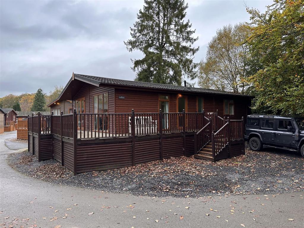 Ambleside Road, Windermere LA23 3 bed mobile home - £240,000