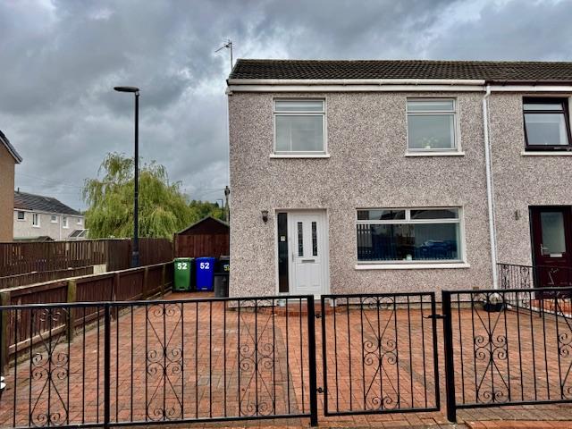 Carrick Court, Stirling FK7 2 bed semi-detached house - £1,000 pcm (£ ...
