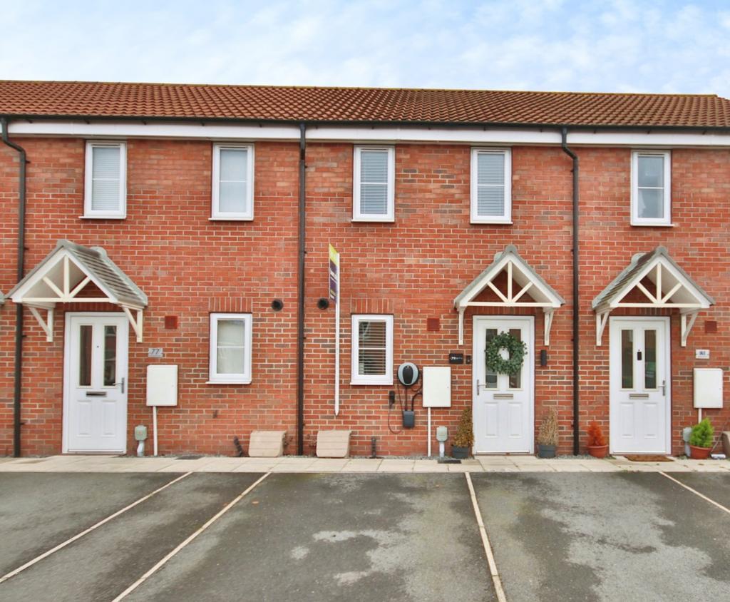 Brockwell Park, Kingswood, Hull, HU7 3FH 2 bed terraced house for sale ...