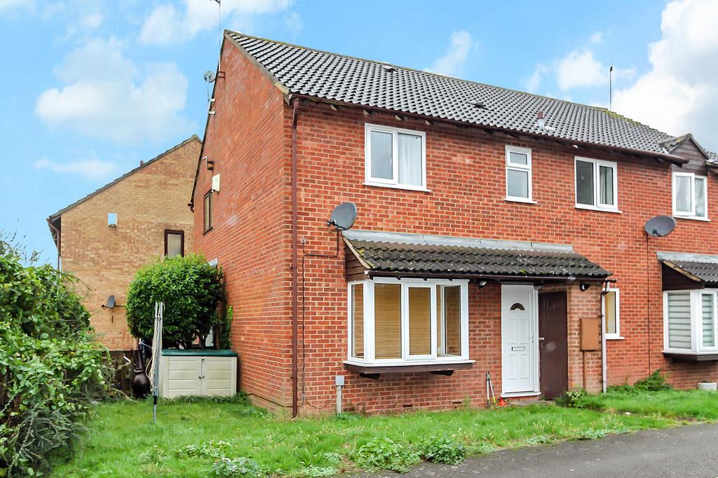 Senwick Drive, Wellingborough NN8 2 bed end of terrace house for sale ...