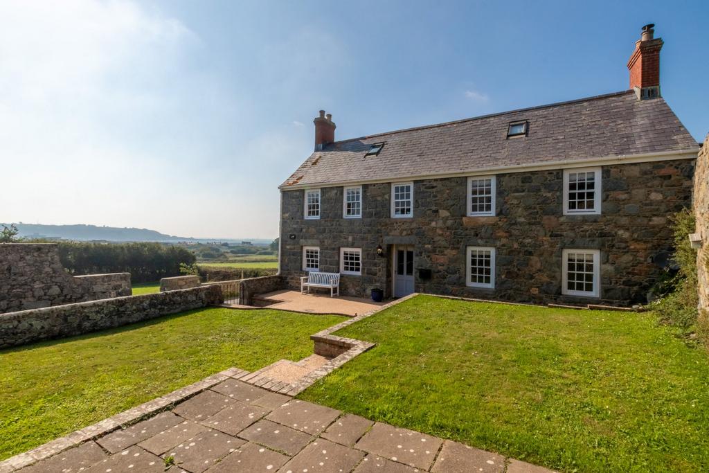 Rue De La Pomare, St. Pierre Du Bois... 5 bed detached house - £1,750,000