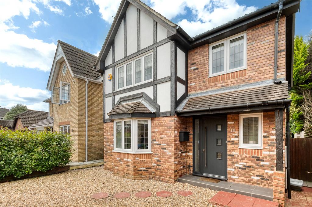 Aldridge Park, Winkfield Row... 4 bed detached house - £700,000