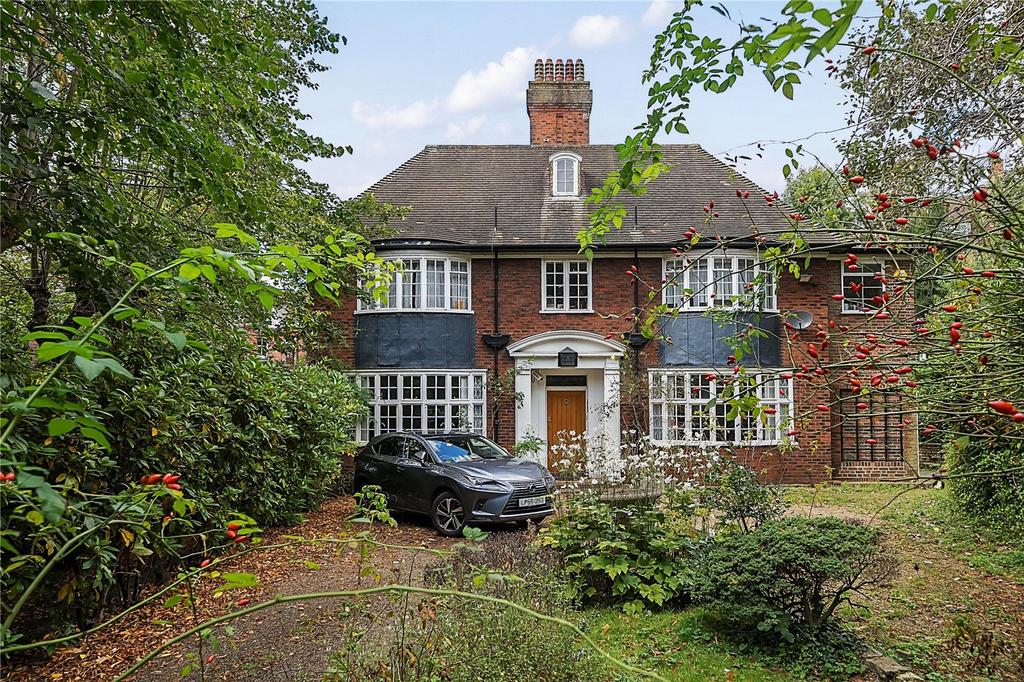 Netherhall Gardens, London, NW3 5 bed detached house - £8,500,000