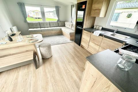 Houses for sale in Jaywick | OnTheMarket