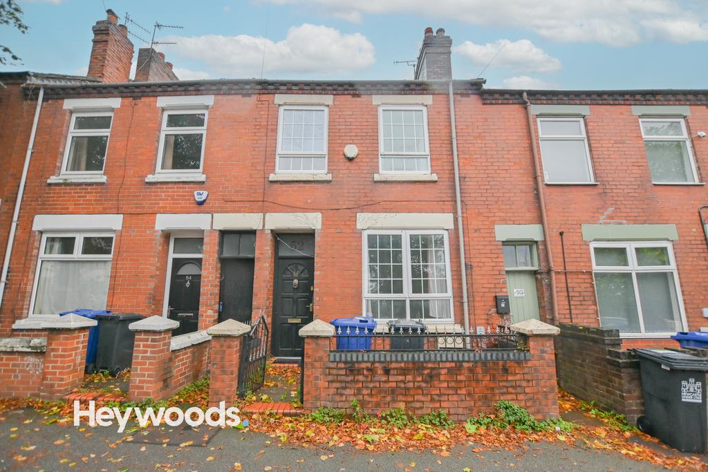 Albert Street, Newcastle-under-Lyme... 3 bed terraced house - £120,000