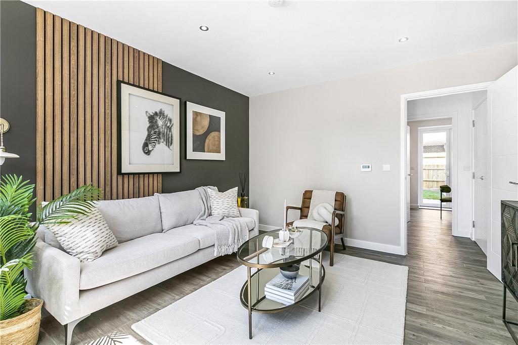 Harrier Way, Hatfield, Hertfordshire... 3 bed terraced house - £480,000