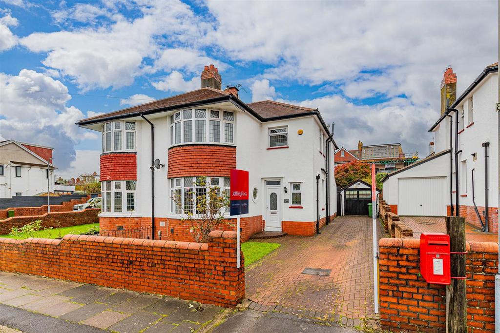 Barons Court Road, Cardiff CF23 3 bed terraced house - £1,600 pcm (£369 pw)