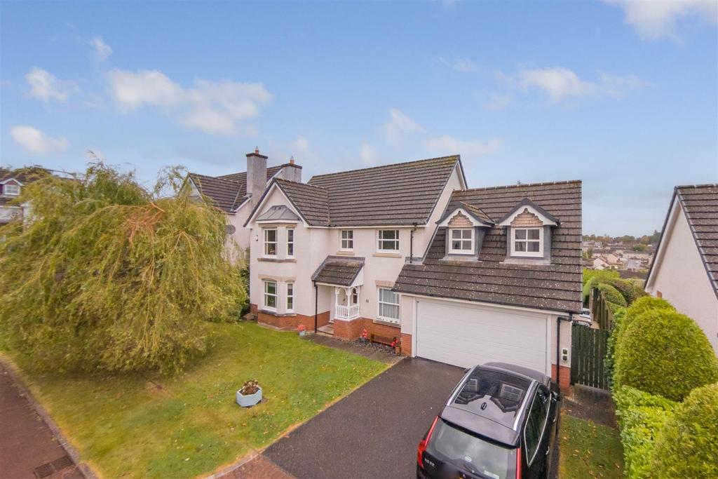 Cornhill Road, Perth 5 bed detached house - £397,500