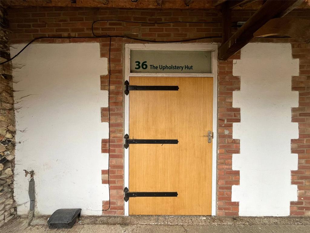 Green Farm Barns & Stables, Timworth... Office - £125 pcm (£29 pw)