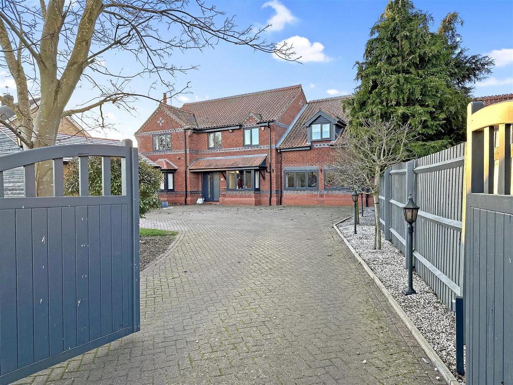 Rufford House, High Street, Brant... 5 bed detached house for sale - £ ...